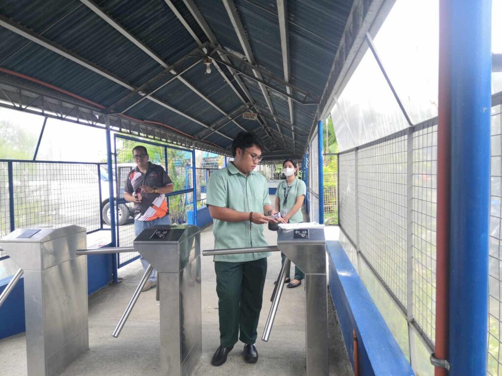 School Gate Keeper